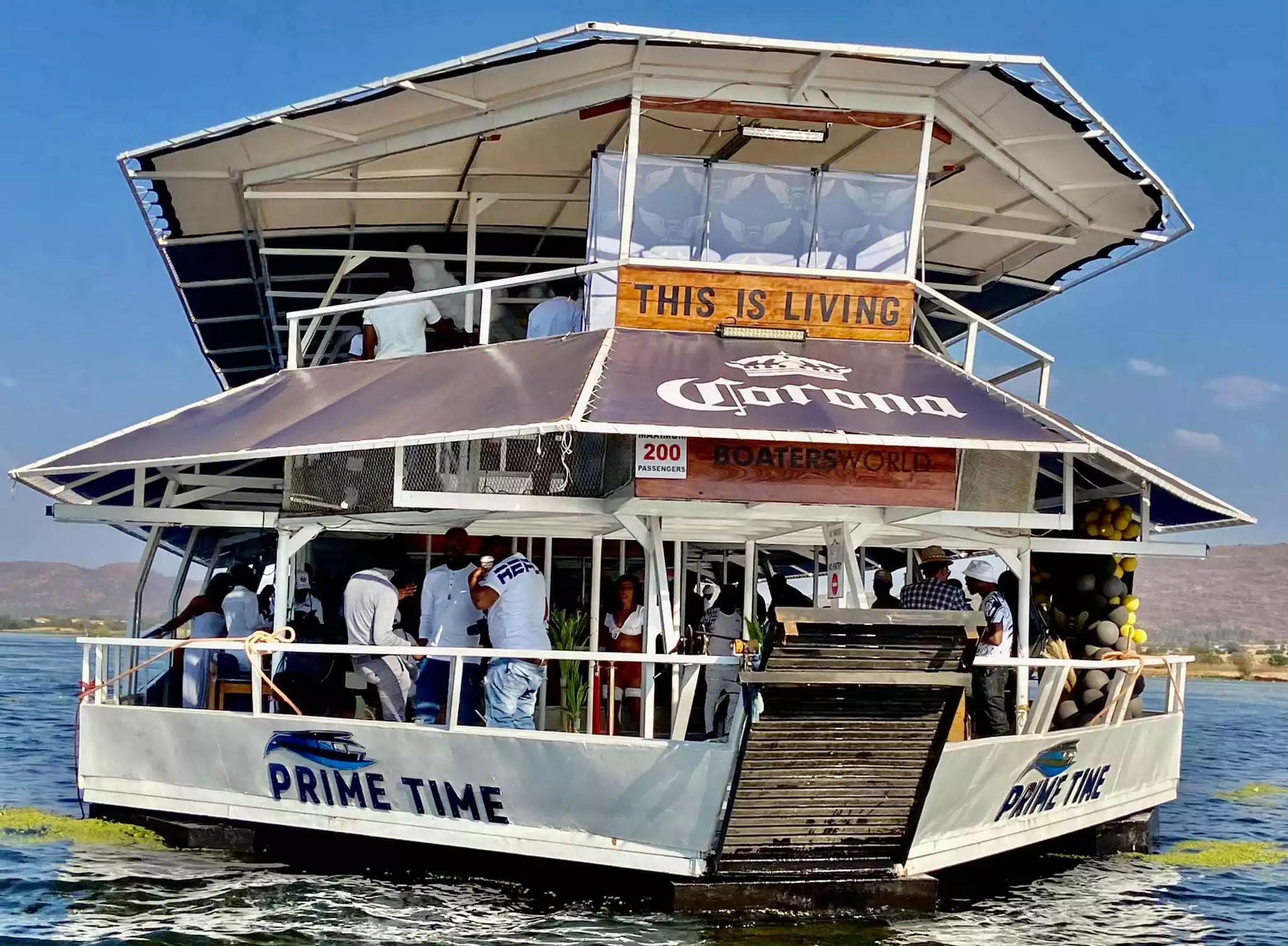 Boat Trips in Hartbeespoort | Harties Boat Cruise | Dam - Dirty Boots