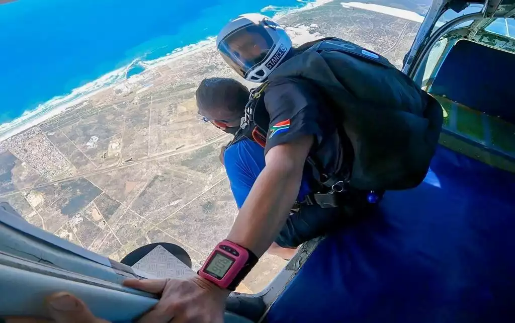 Skydiving in South Africa | Drop Zones | Tandem Jumps - Dirty Boots