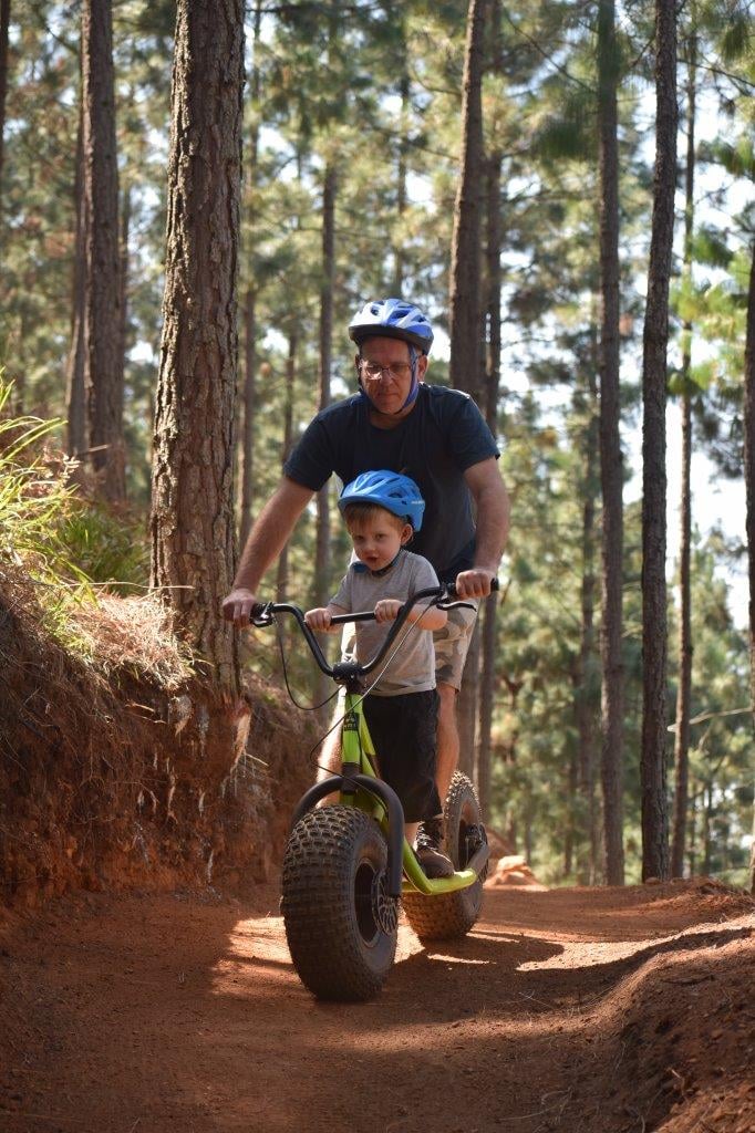 Long Tom Scootours – Dirty Boots